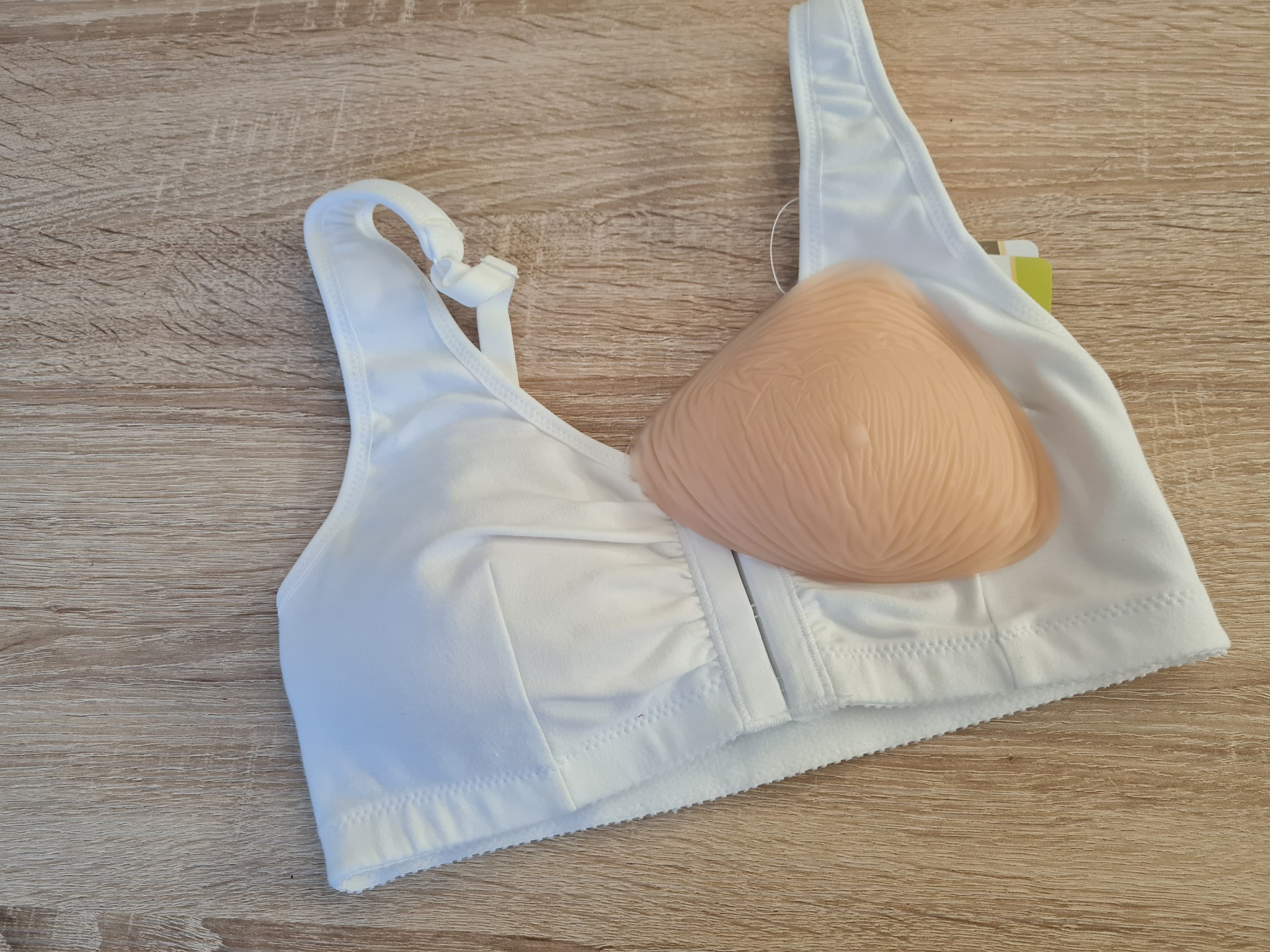 Prothèses mammaires externes – CAGNIN Amélie Orthopédie